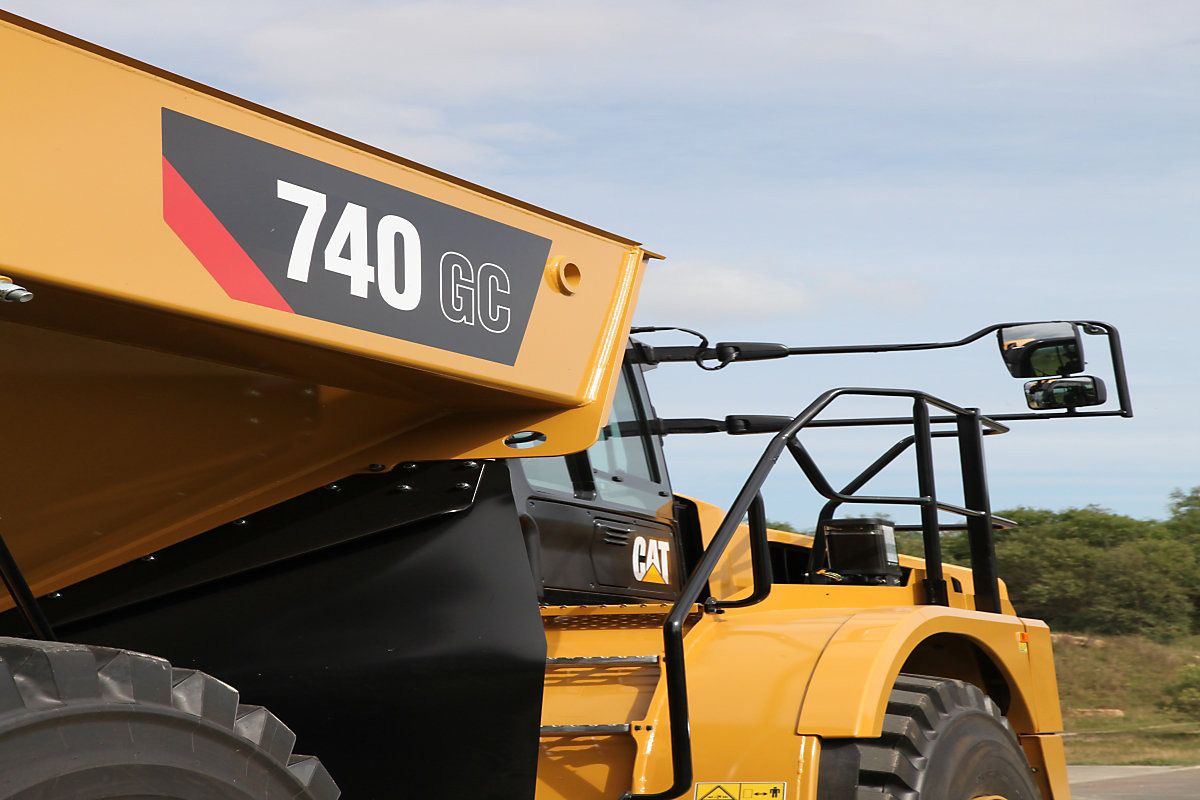 Caterpillar introduces 40-ton ADT | Industrial Vehicle Technology ...