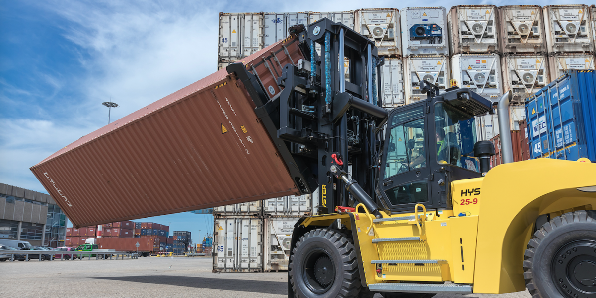 Hyster launches spreader support device for safer container handling ...