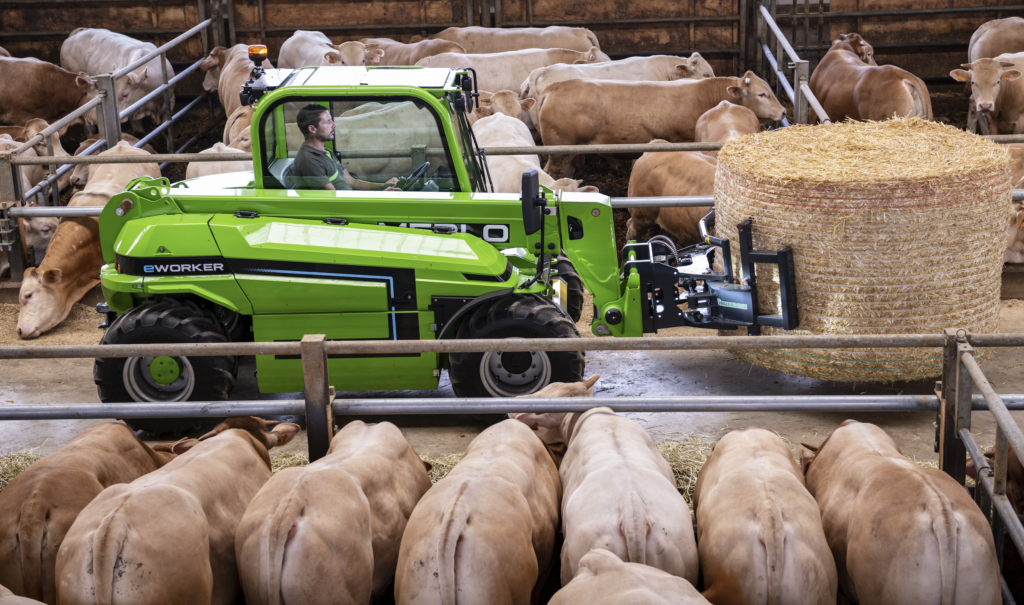 Merlo launches new ‘Generation 0’ eWorker telehandler | Industrial ...