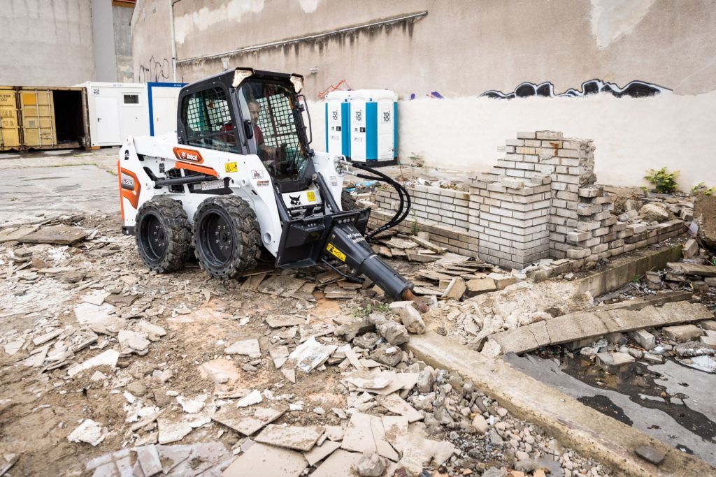 Bobcat completes loader range for MEA market | Industrial Vehicle ...