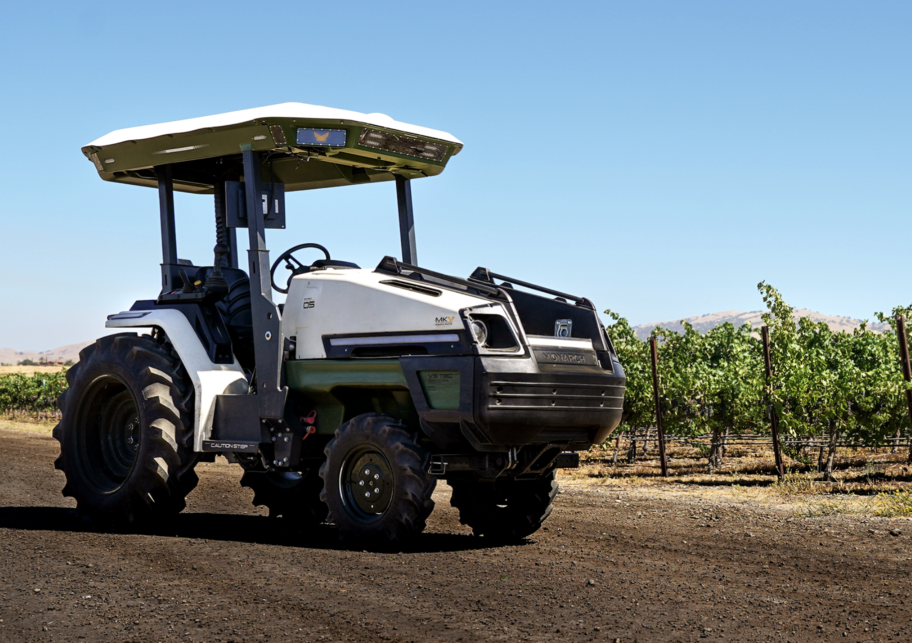 AGRITECHNICA: Monarch autonomous tractor makes European debut ...
