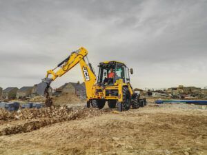 VIDEO: JCB launches a new-generation 2024 backhoes | Industrial Vehicle Technology International