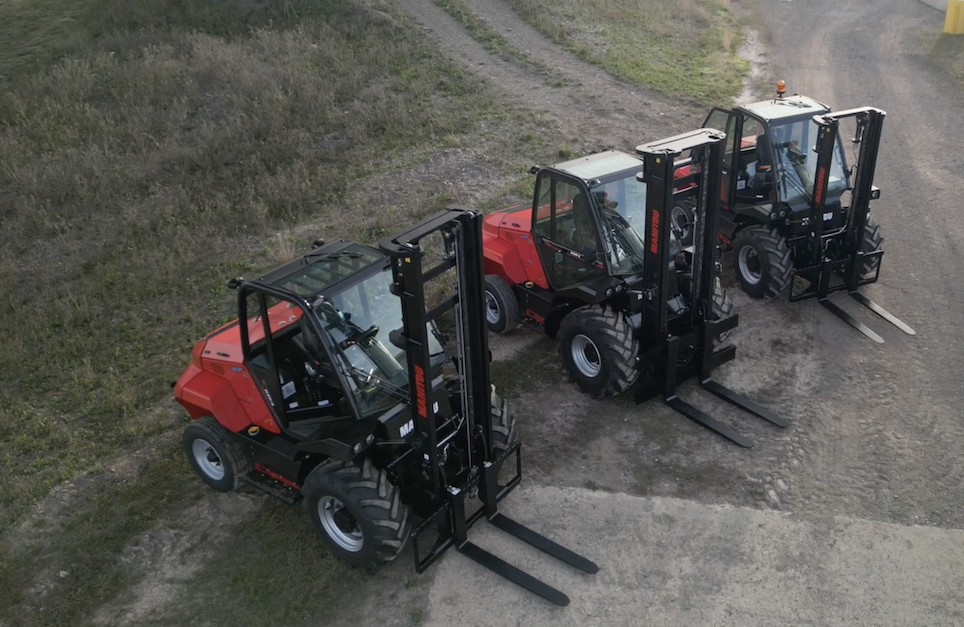 VIDEO: Walkaround of Manitou's M range rough terrain forklifts ...