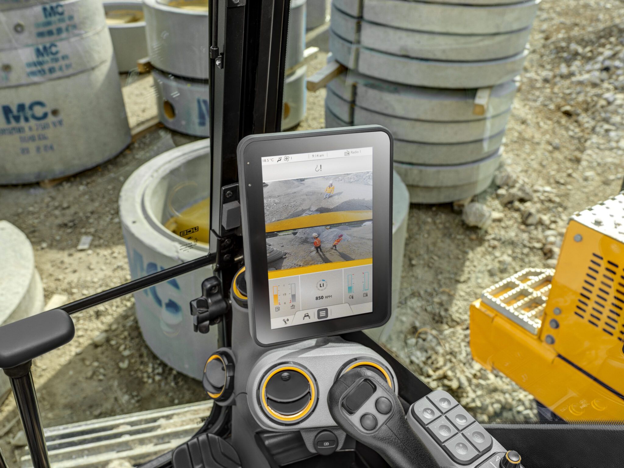 JCB adds new 145XR reduced tailswing model to X Series range ...