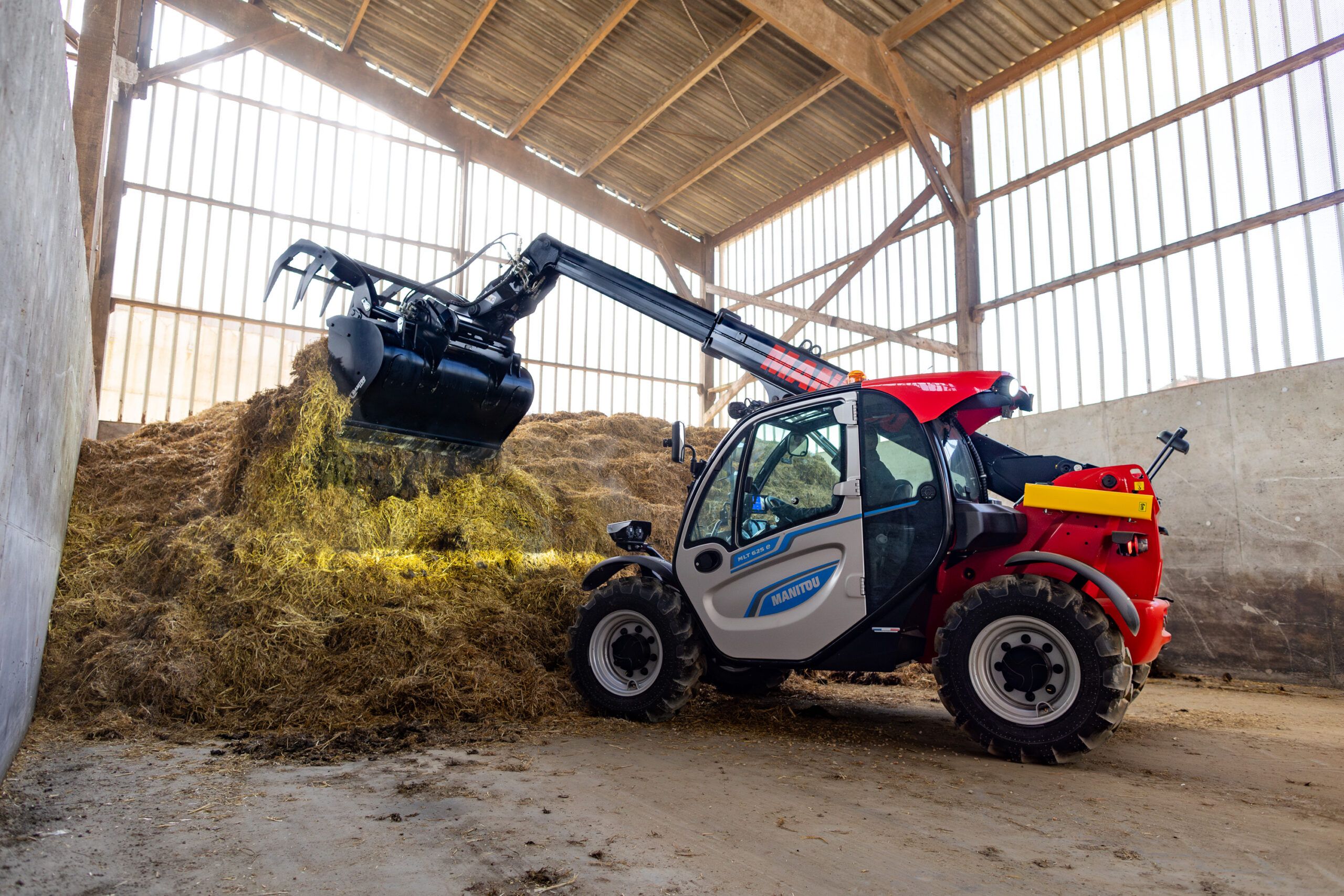 CASE STUDY: Manitou's first battery fixed telehandler for agriculture ...