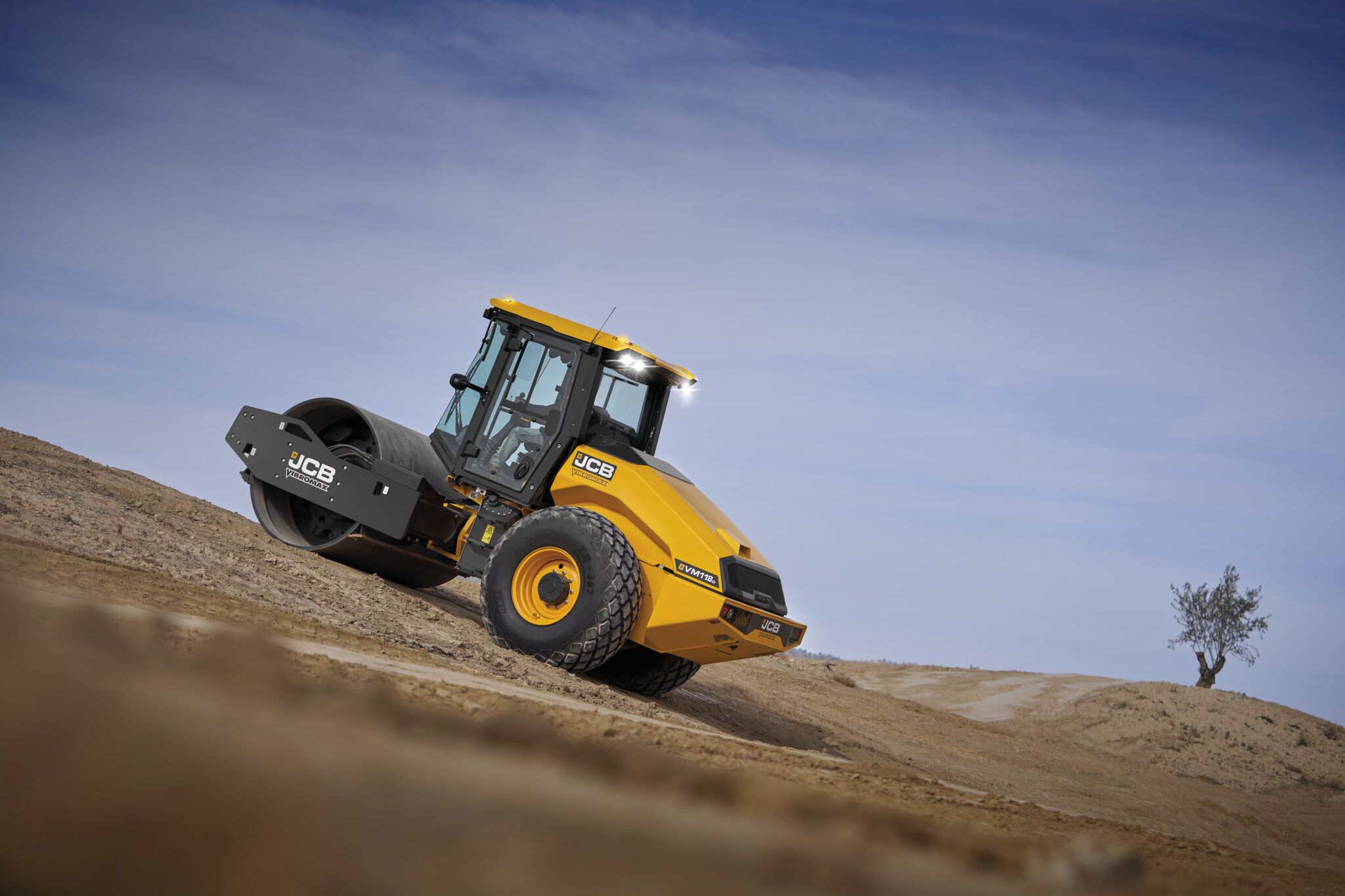 New JCB single drum soil compactor is a world first | Industrial ...