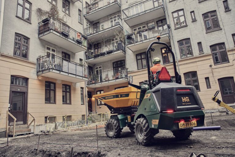 HG unveils new electric 3-tonne dumper | Industrial Vehicle Technology ...