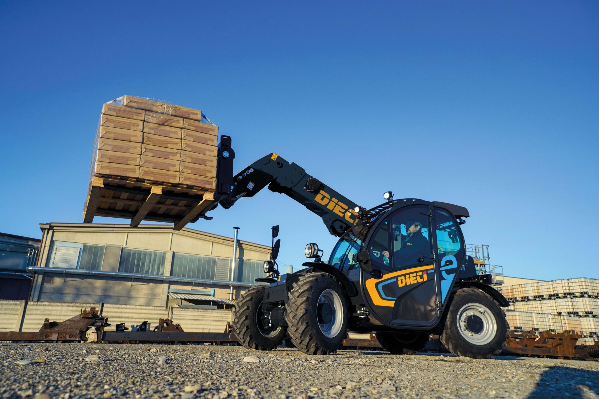 Dieci introduces new electric telehandler | Industrial Vehicle ...